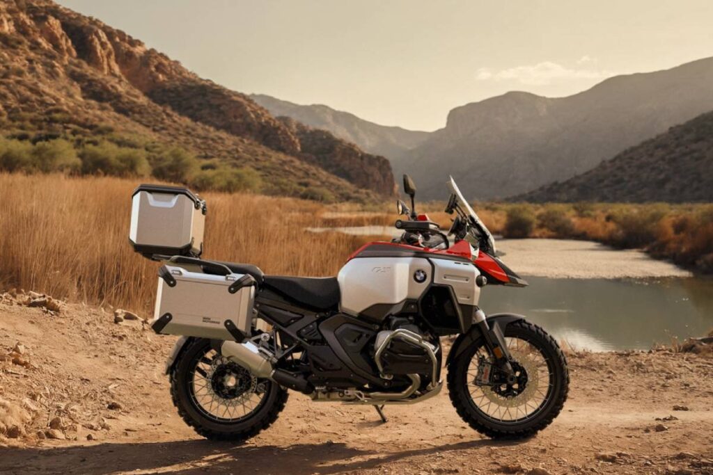2025 BMW R 1300 GS Adventure’s Performance Specs | BMW Motorcycles of Miami